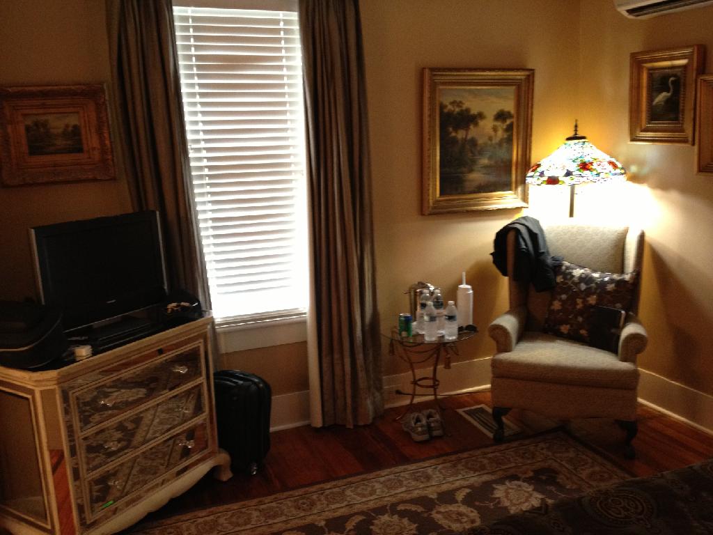 Cedar House Inn